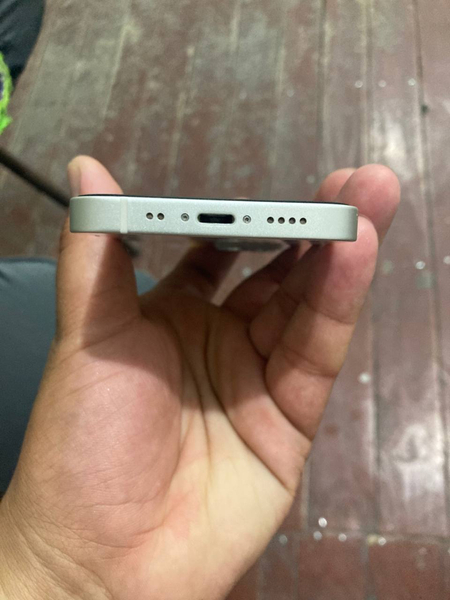 Iphone 13 mini yangidek