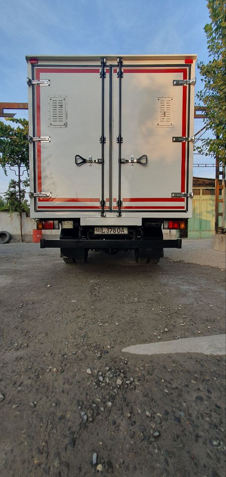 Srochno sotiladi! Isuzu NQR 71PL