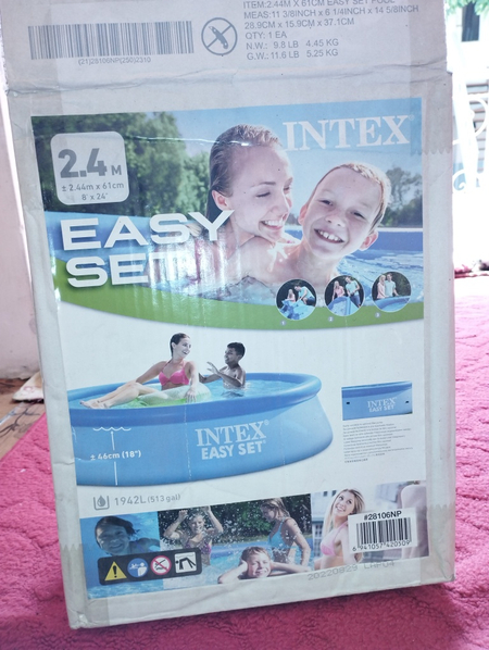 Basseyn intex easy set