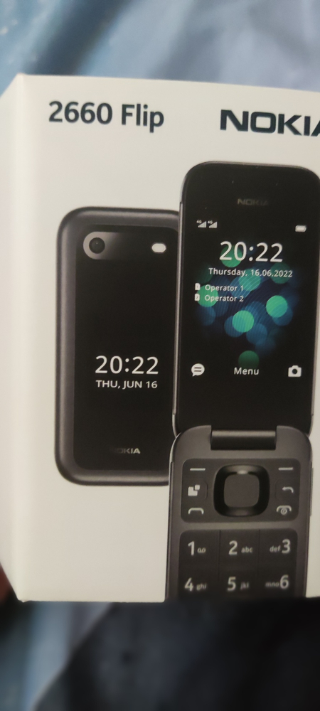 Nokia 2660 Flip.
