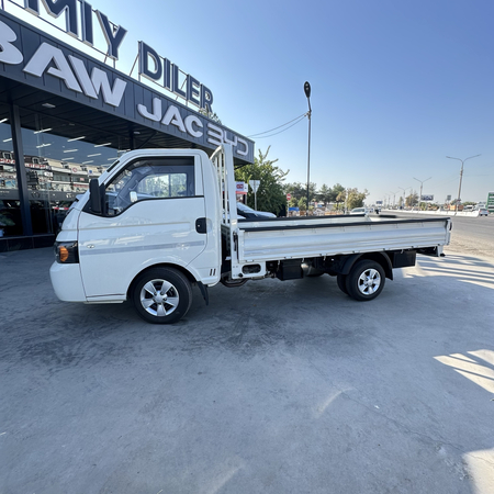 Jac x200 gruzovoyi