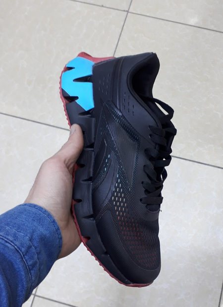 Кроссовки  мужские  Reebok zig encore