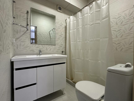 1 ком. Ц-4. Продажа. 45м² + подвал 12м²