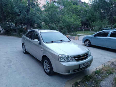 Продается Lacetti 1.8