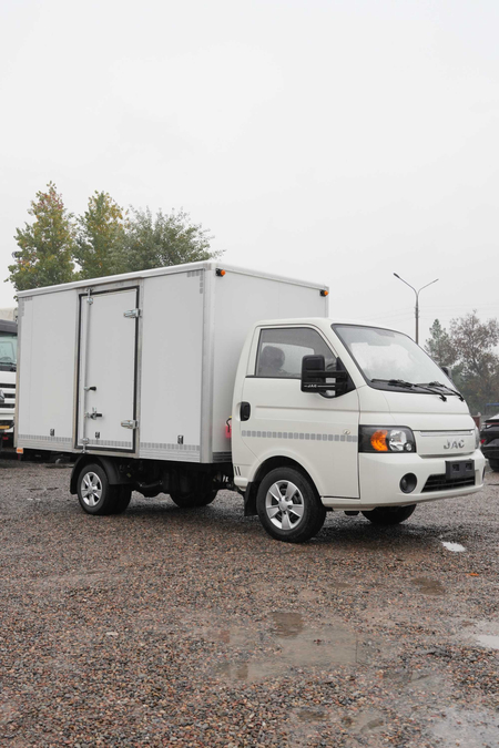 Jac 2t, 3tonnali mini  Furgon 2mator Evro5