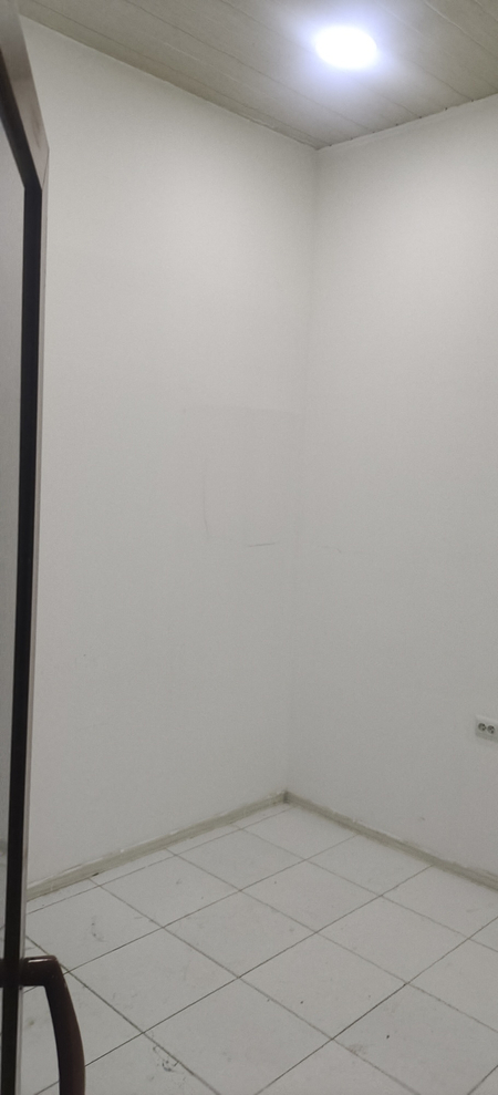Ofis uchun xona ijaraga beriladi