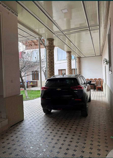 Срочно Уткир махаллада уй сотилади.