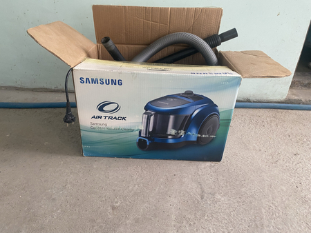 Продам пылесос Samsung