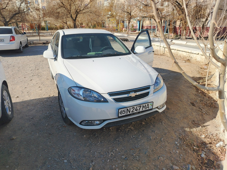 Автомобиль Жентра