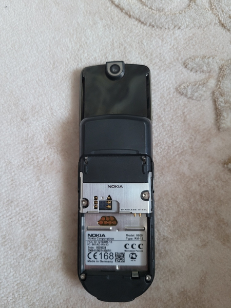 Nokia 8800 cirocco