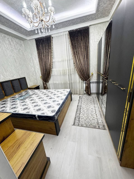 Аринда Квартера БезМаклер Кизларга, Болларга (03)
