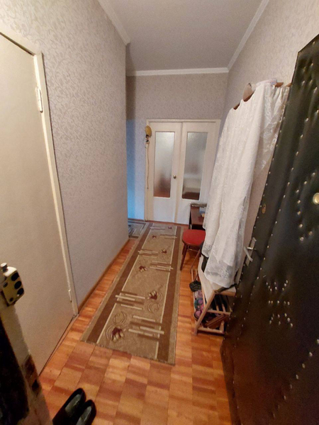 На Кушбеги 1/3/5 Продаётся балкон 2/3 ор р Султан ресторан