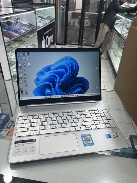 Американскийw Hp Intel Core i5-11 SSD 256GB ОЗУ 8GB ВК 2GB