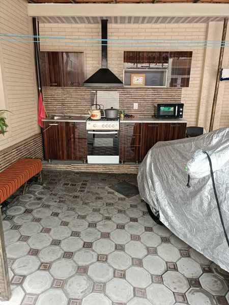 Продаётся дом в Яшнабадском районе ( Джаркурганская).