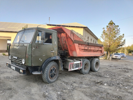 Камаз самосвал .