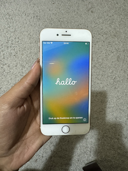 Продаю iphone 8, 64 gb