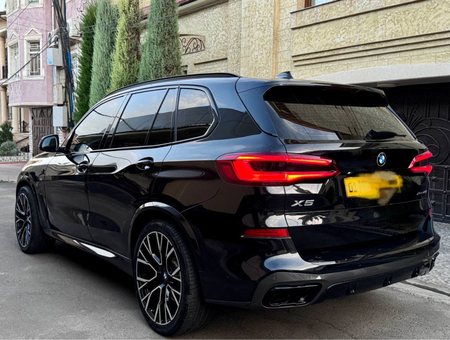 BMW X5 40i в отличном состоянии
