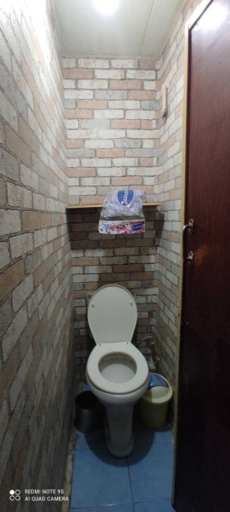 Uy sotiladi 3xona