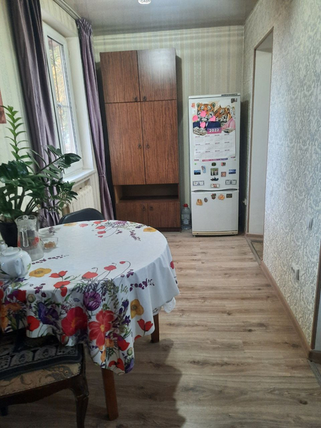 Mirobod tuman 2 xonali hamma sharoitlar bor lubboyiga 500$