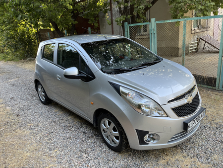 Chevrolet Spark 2011 года, пробег 87 000, в авариях не учавствовала.