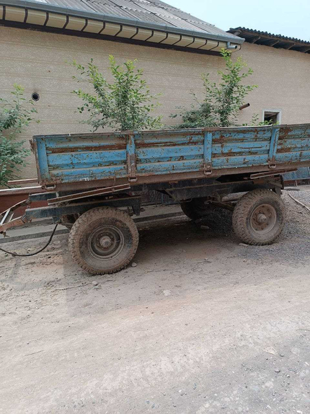 Traktor Belarus 80 + Prisep