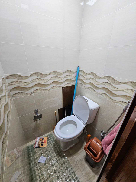 4 xonali 90m² 1-qavat sotiladi