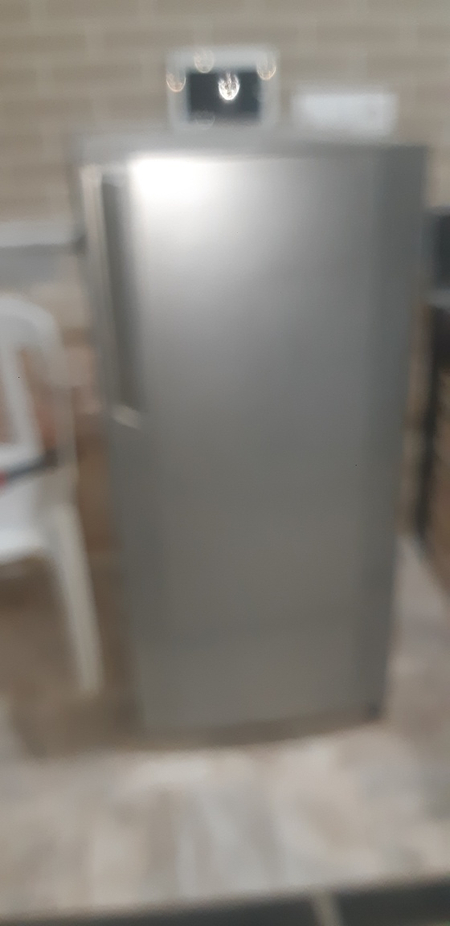 Холодильник LG .