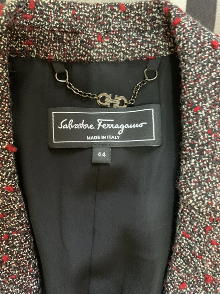 Продаётся пиджак