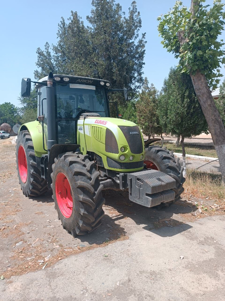 Claas Arion 630 трактор