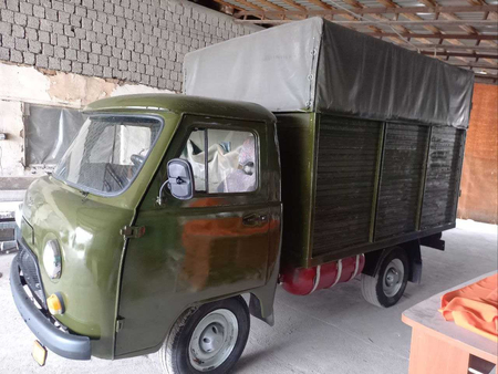 Юк фургони UAZ452F