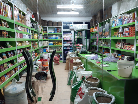 Magazin 334 Markaziy Dehqon bozorda joylashgan
