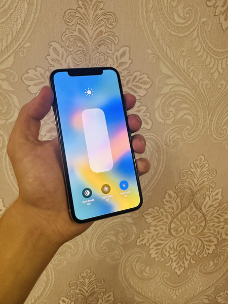 Iphone X ideal ochilmagan