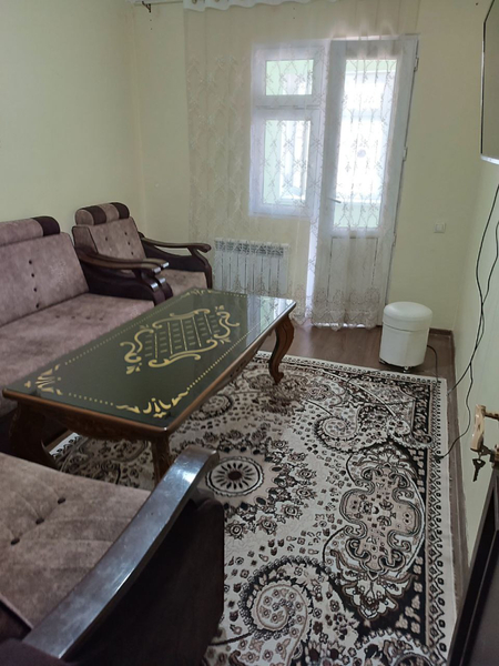 Срочно уй сотилади