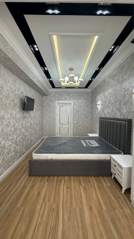 Продается 3 ком. Куартира на 3 этаже площадью 100 кв.м. Ор. 7 школа