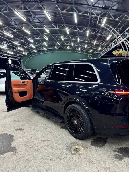 Лисиан 9, Ультра