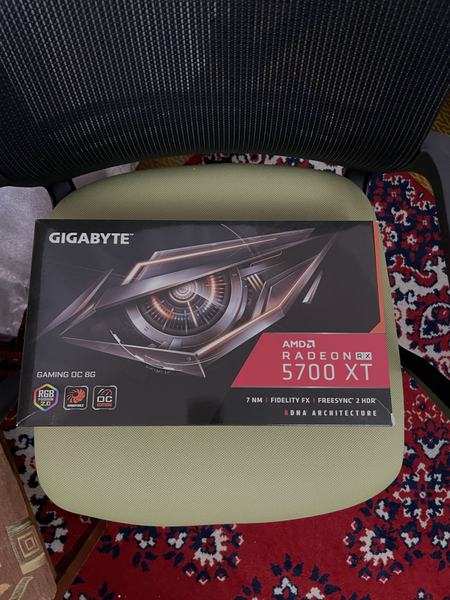 Продам видеокарту Gigabyte RX 5700 XT