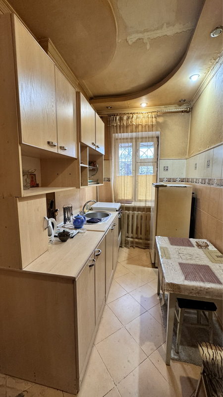 Своя 2 комн. Максим горький дагестанская.