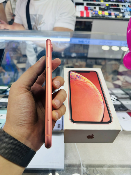 iPhone Xr 64 gb ideal