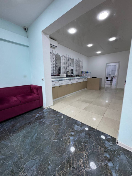 Аренда подОфис Ориентир-14 Квартал 65м2 800$