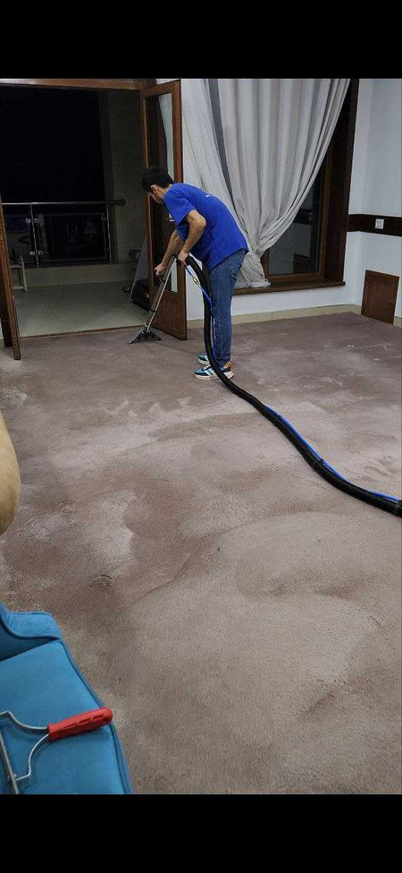 yumshoq mebel yuvish xizmati