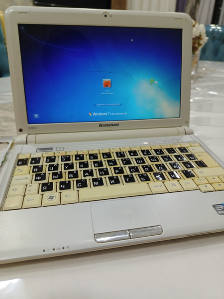 Lenovo notebook  мини компьютер сотилади Lenovo netbook