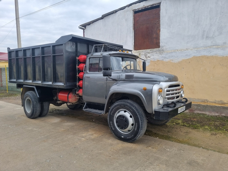 Zil 130 samasval sotiladi delnamer ramaga yig\\\'ilgan