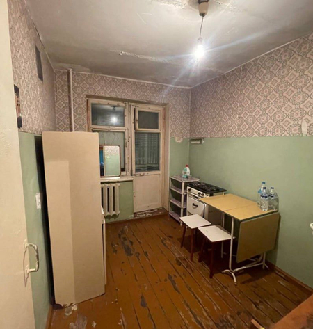 СРОЧНО.  1 комнатная полноценная кирпич 37500$