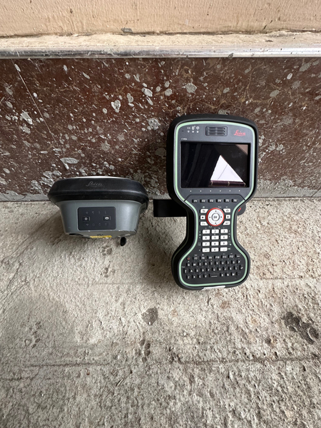 Высокоточный GNSS приёмник Leica GS18T