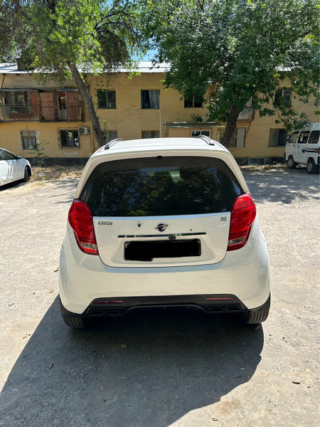 Avtomobil Spark 2 Ravon