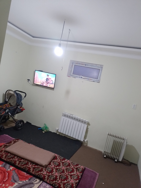 Прадайотца дом двух этажни срочниа 160 y.e срочна