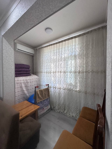 Юнусабад 15кв  3/2/4 Общ пл 69м² Балкон 1,5*6м² +Мебель +Техника