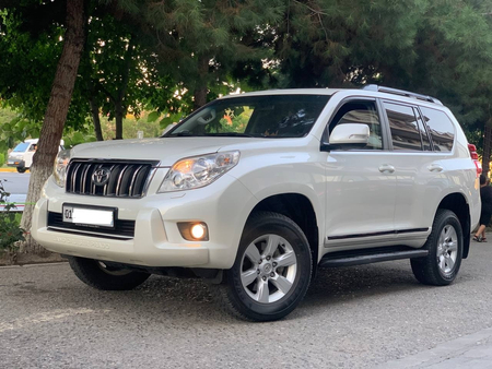 Toyota land cruiser prado