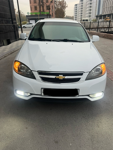Jentra Avtamat Sotiladi 11300$ Kelishamiz
