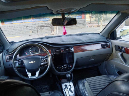Lacetti tezda sotiladi
